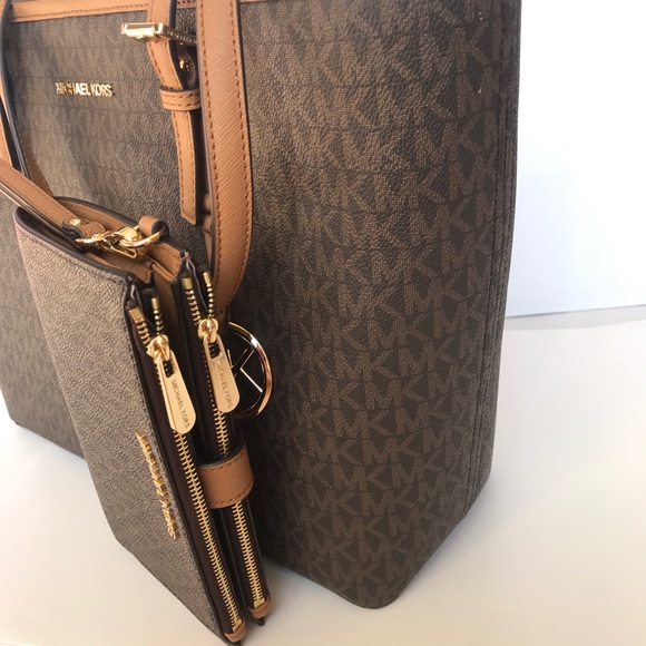 Michael Kors | Bags | Mk Carryall Tote Setshoulder Bag Walletclutch ...